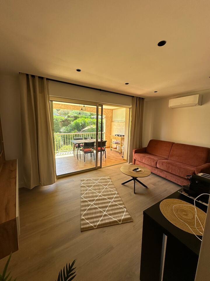 Superbe Appartement Terrasse Couverte Ss Vis à Vis - Sainte-Maxime