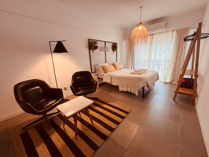 Sobre Av Corrientes-vista Abierta A Paseo La Plaza - Buenos Aires