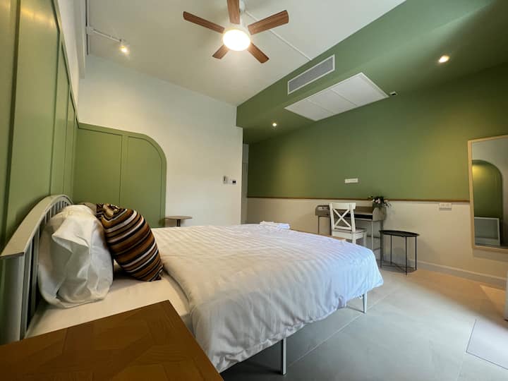 Cozy Lovely Silom Bangkok King Bed Work Pet - Bangkok