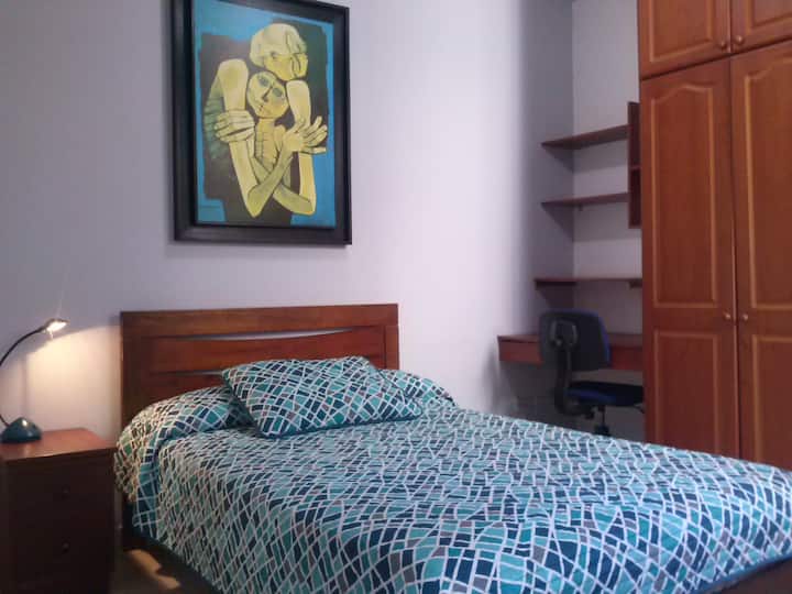 Hermosa Y Cómoda Habitación - Cali