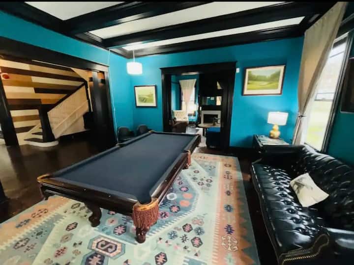 Historic 4br Home W/ Pool Table, Central Location - Homewood, AL