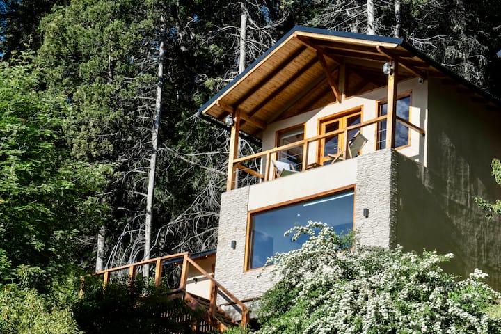 Lake 2: Familiar, Confort Y Deck Con Vistas ÚNicas - San Carlos de Bariloche