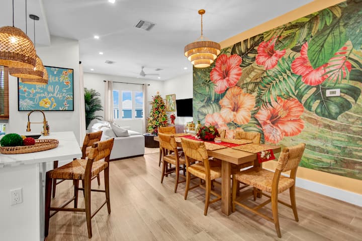 Gated, Pool & Cabana, Near Beach, Modern,2br Condo - The Bahamas