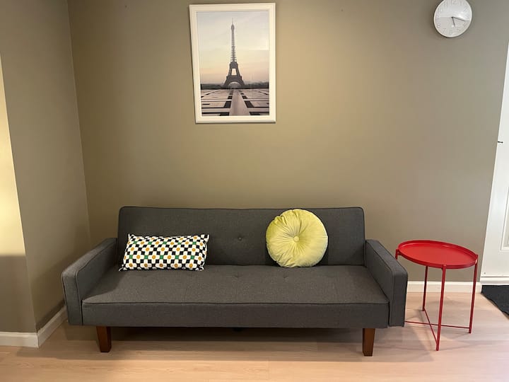 Fifa - Spacious 3-beds Suit In Langley Willoughby - Langley
