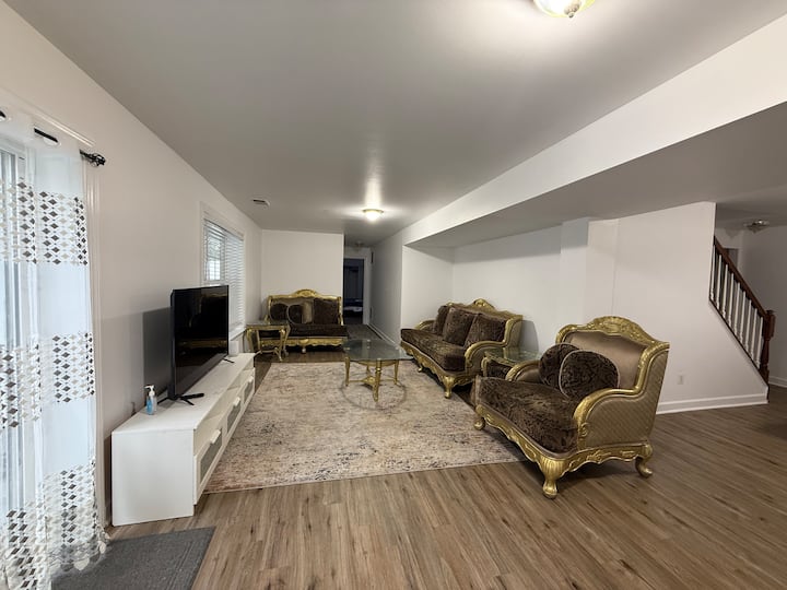 Spacious 2br Basement Near Rose Resort & Quantico - Dumfries, VA
