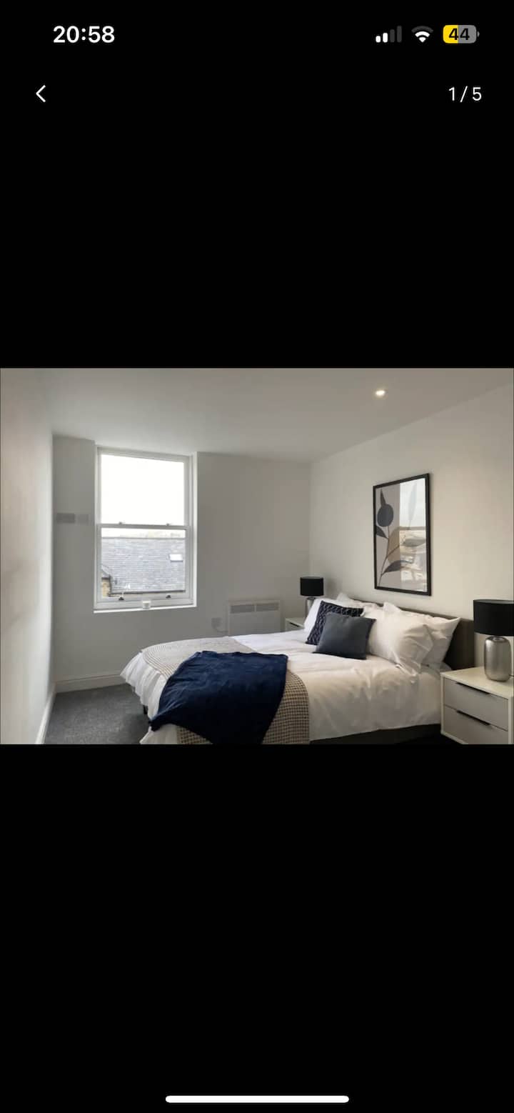 Serviced Apartment Newly Refurb - Bradford