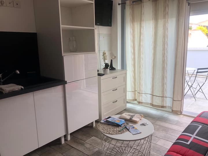 Studio Meublé De 20m2 - Marseillan