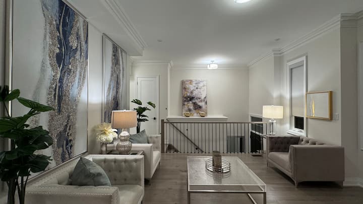 Prestigious 12 Beds Golfcourse Residence Angusglen - Markham, Canada