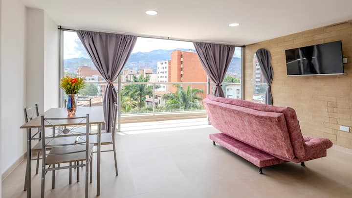 Lindo Apartamento En Laureles Con Parqueadero - Medellín