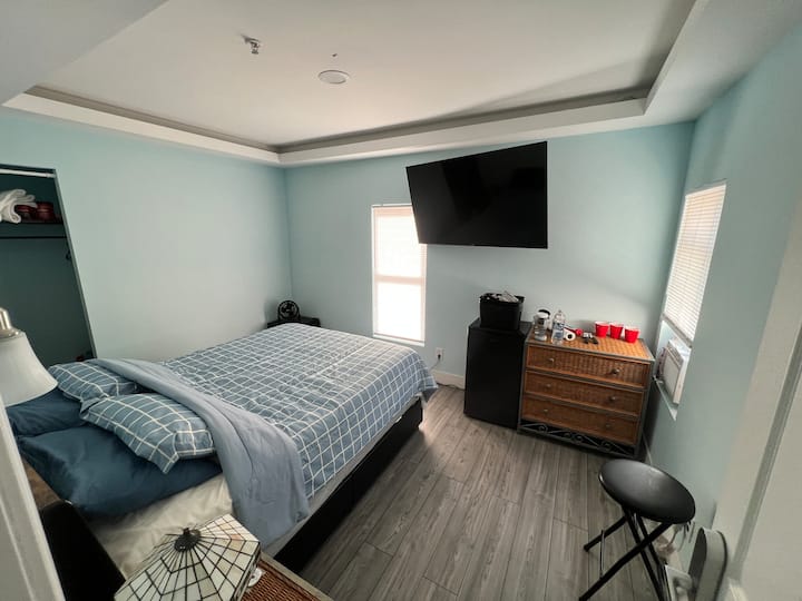 Little Cozy Room - Dayton, OH