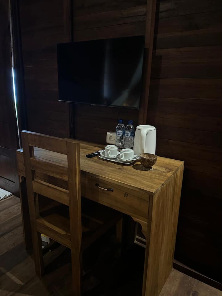 Secluded Wooden Villa With Bfast - Sidemen