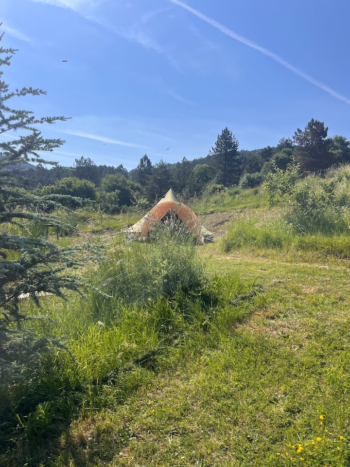 Grande Tente Tipi Aménagée - Rennes-les-Bains