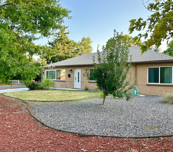 Ultimate Furnished Rental-centrally Located - Aurora, CO