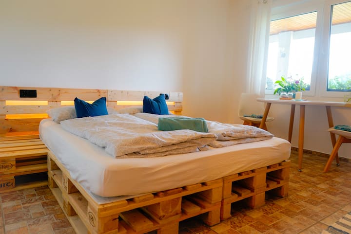 Doppelzimmer Mitten In Der Natur Mit Frühstück - Jena