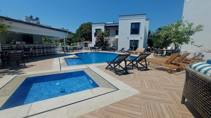 Brand New Basement Flat - Gümbet