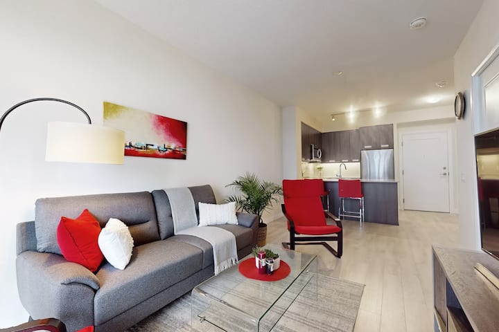 Modern 1 Bed Condo Mississauga - Brampton