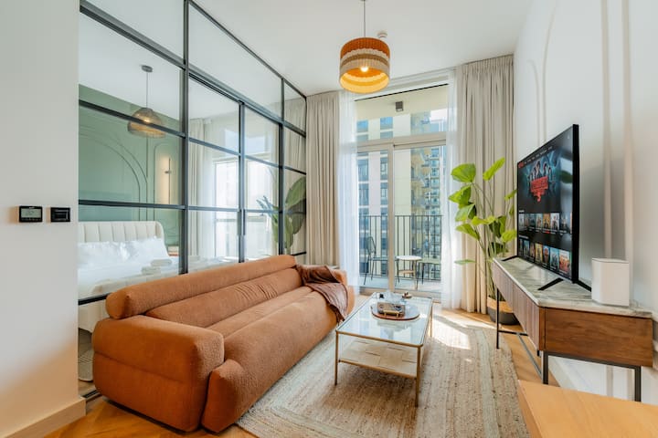 Elite Escapes - Socio Stylish 1 Bhk Getaway - Dubai