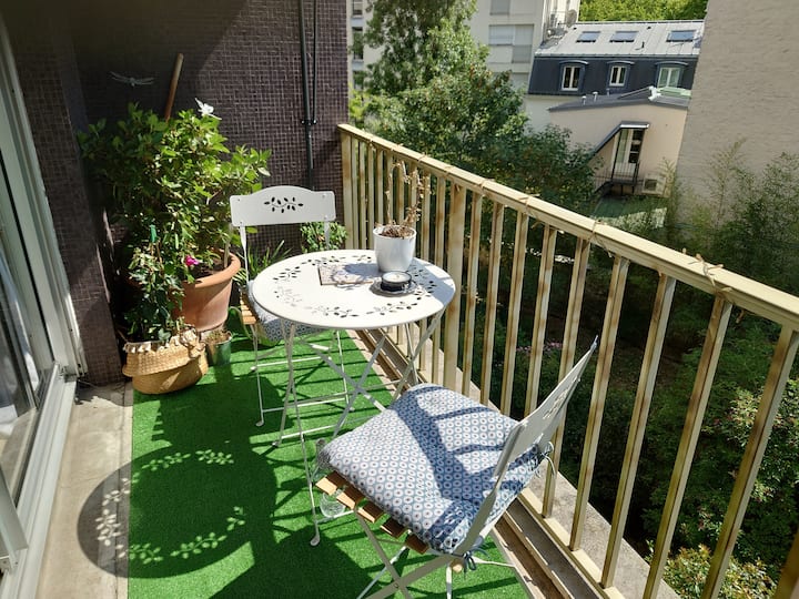 Cocon Cosy Et Mignon Avec Balcon Et Vue Sur Jardin - Neuilly-sur-Seine