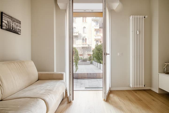 Terrace Charming In Milano [Centrale] - Milan