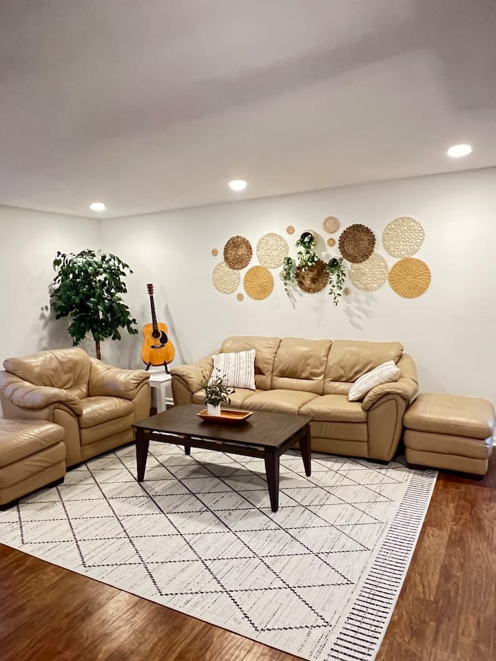 Virginia Beach Cozy Spacious House - Norfolk, VA
