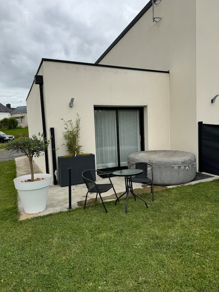 Petit Studio Avec Spa - Loudéac