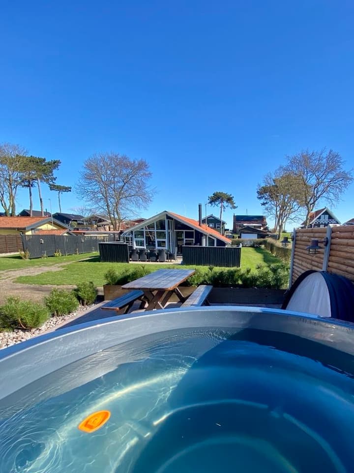 Familievenligt Sommerhus Ved Smukke Hasmark Strand - Denmark