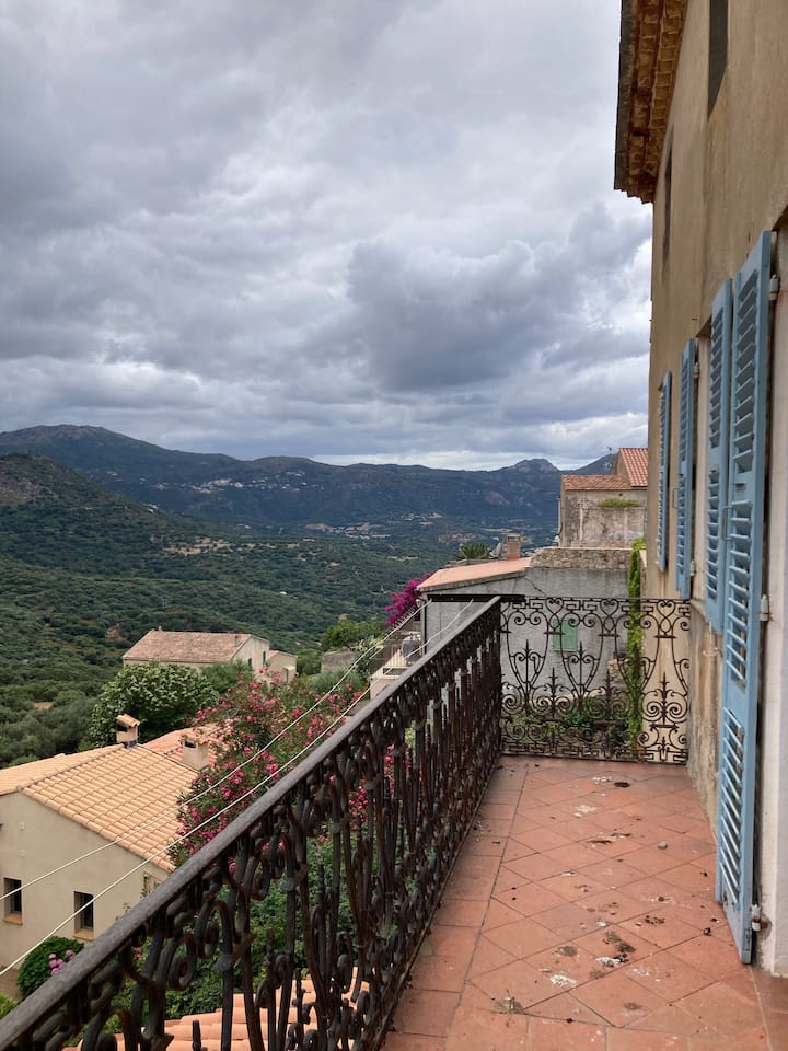 Maison De Village - L'Île-Rousse