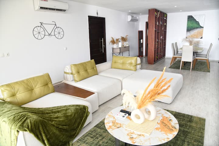 Superbe Appartement à Zone 4 - Abidjan