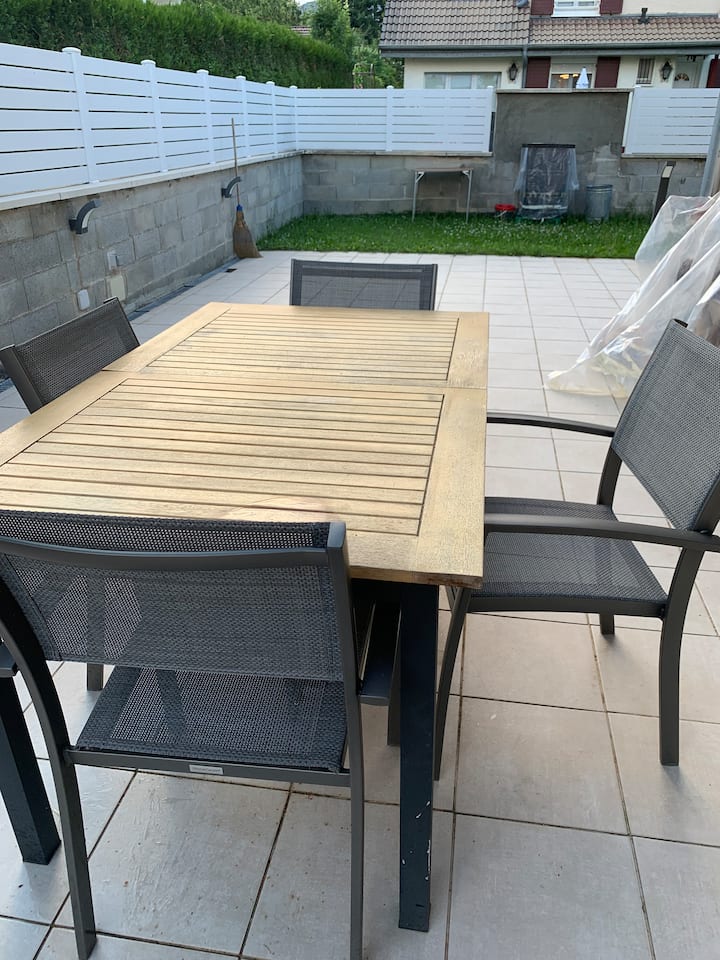 Chambre à Côté Genève Onu, Cern - Ferney-Voltaire