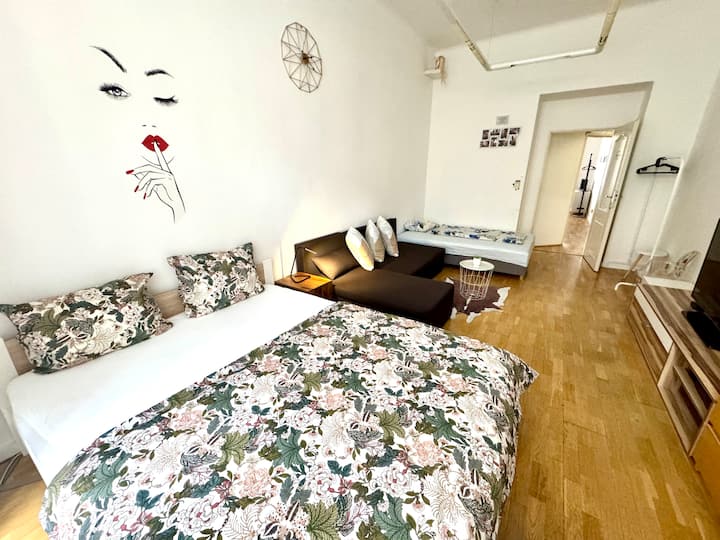 Fabulous Apartment In The City Center - Prague