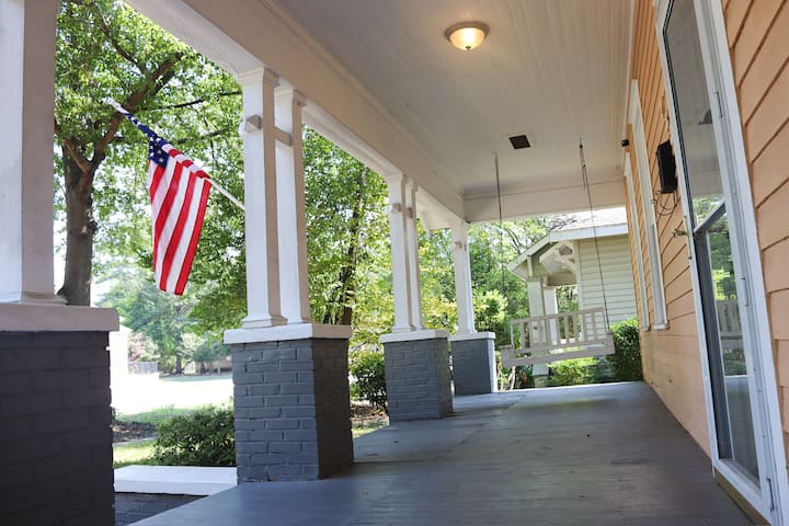 Charming Rivertown 2br Retreat - Columbus, GA