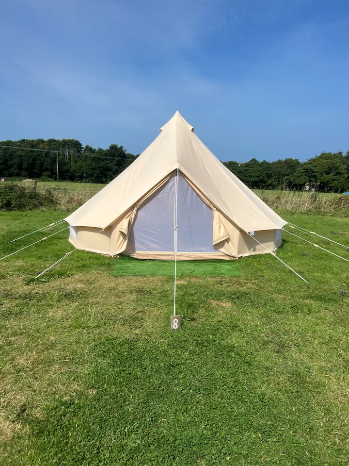 Idyllic 5 Metre Bell Tent With Parking - Saint Merryn