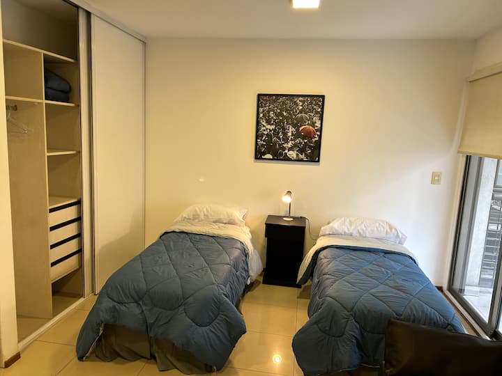 Ambiente Para Dos, En Palermo. - Argentina