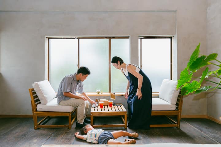 【丸亀駅から徒歩3分】街の日常を体験。築100年以上の古民家をリノベした２階丸ごと貸切部屋 - Marugame