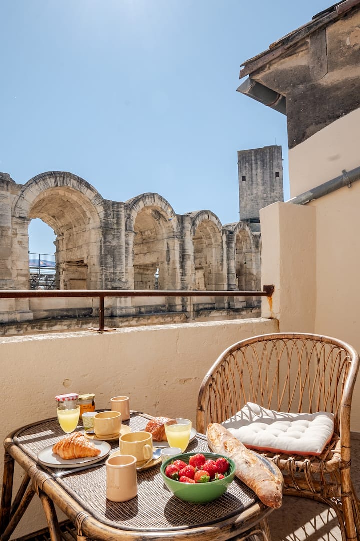 Belle Maison En Face Des Arènes – Avec Clim - Arles, France