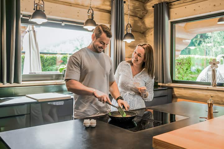 Luxury Log Cabin Black Forest Sauna & Hot Tub (1) - Feldberg