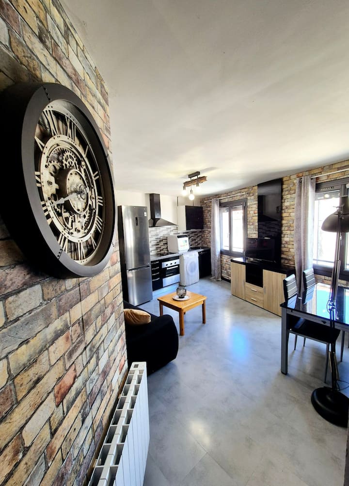 L'arche Des Remparts - Plage de Fos-sur-Mer