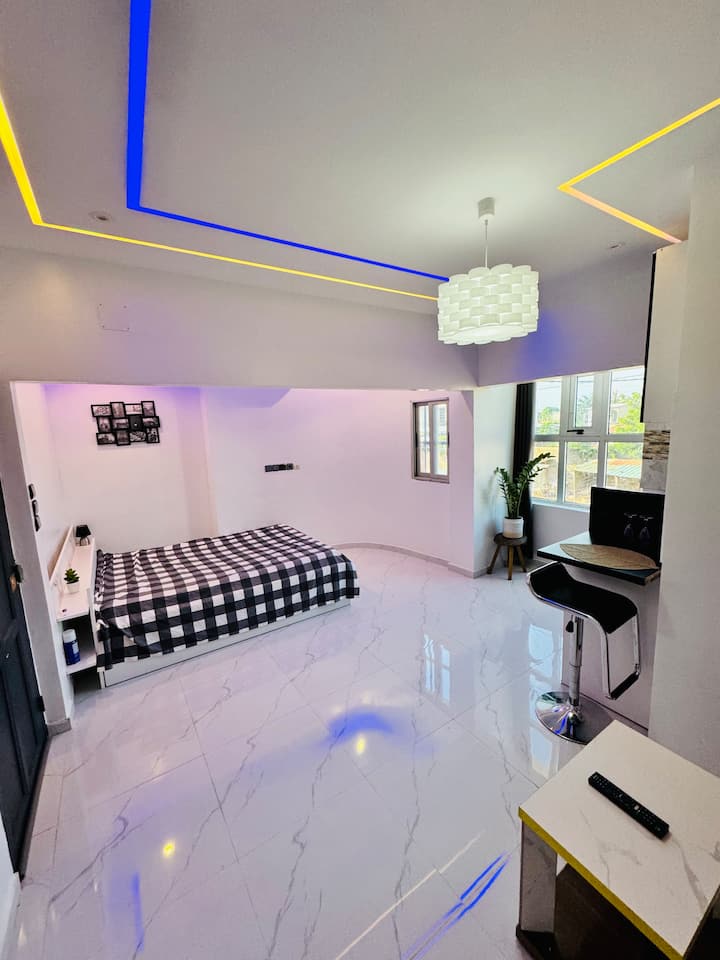Studio Meublé Luxueux Abordable - Lomé