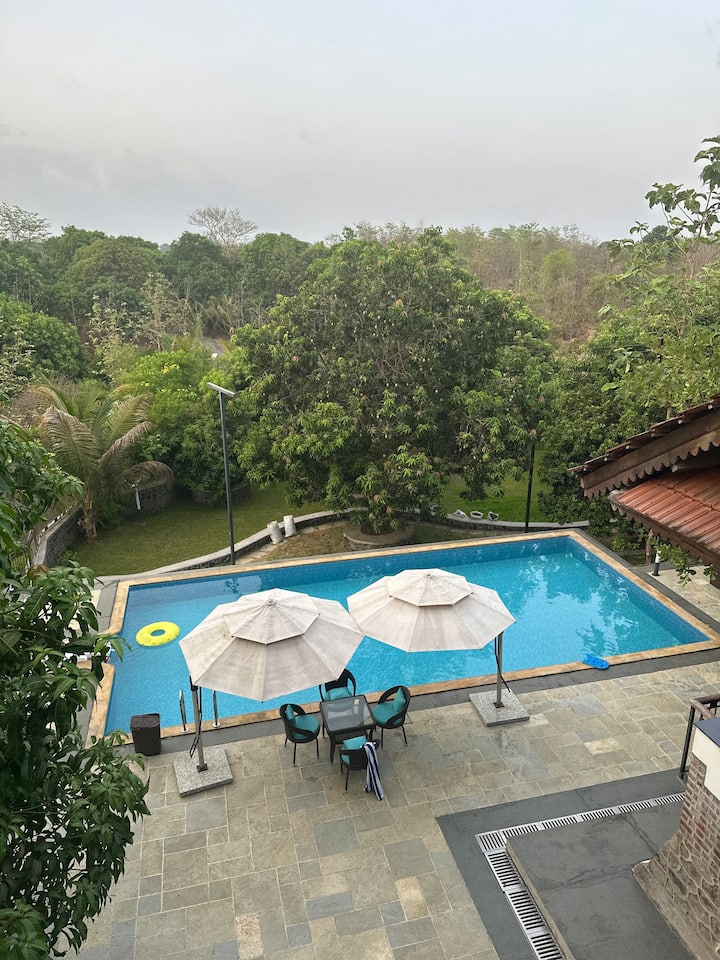 Farm House Pool Villa Near Mumbai - 瓦達