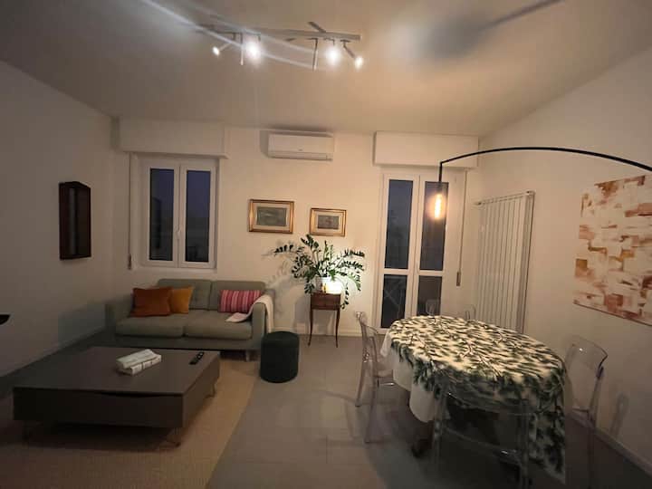 Urbanedge Bergamo. Own Parking, Restored, Central - Bergame