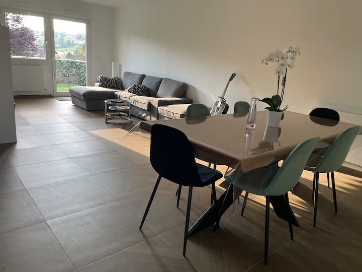 Chambre De 16 M² + Place De Parking - Metz