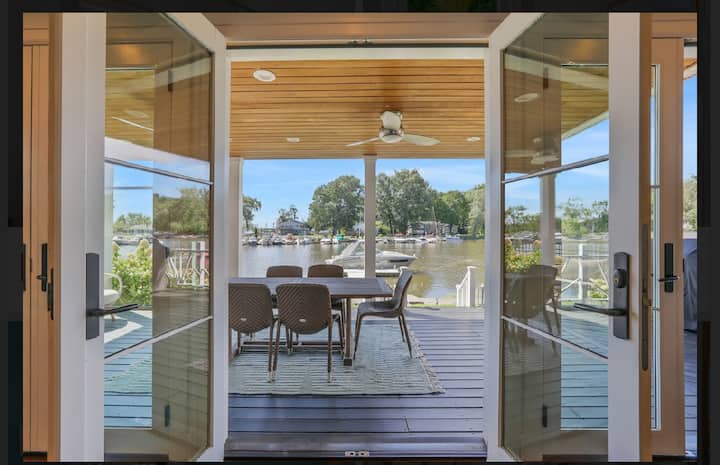 Charming Home On Esopus Creek - Saugerties, NY