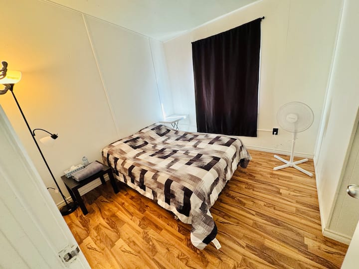 Romer’s Room Only - Lloydminster