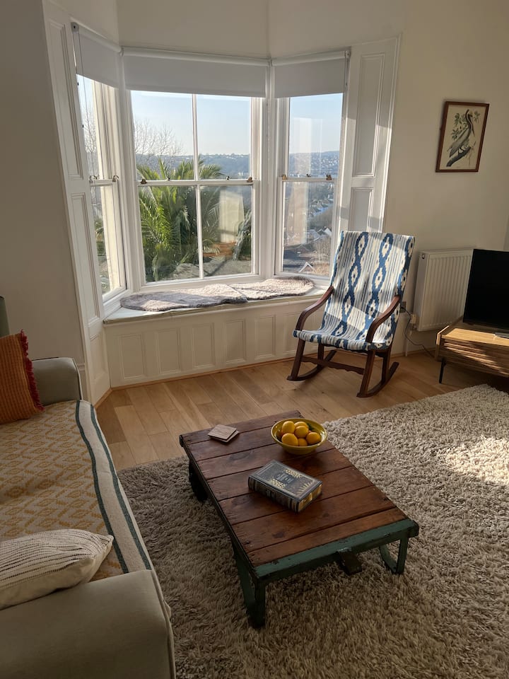 Hastings…a Pretty 2 Bedroomed Cottage - Hastings