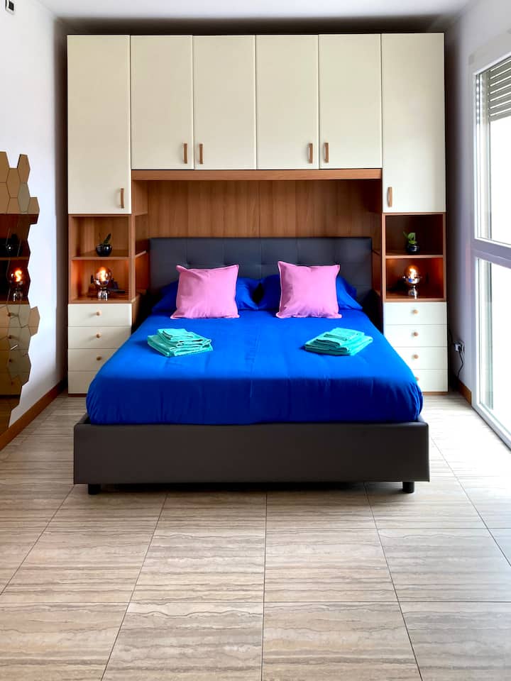 The Blue Way Como. - Como