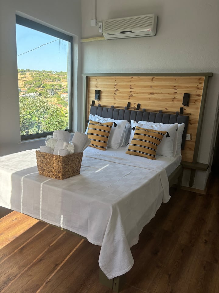 Latibule Marin Guest House -Deluxe Oda (Yasemin) - Ayvalık