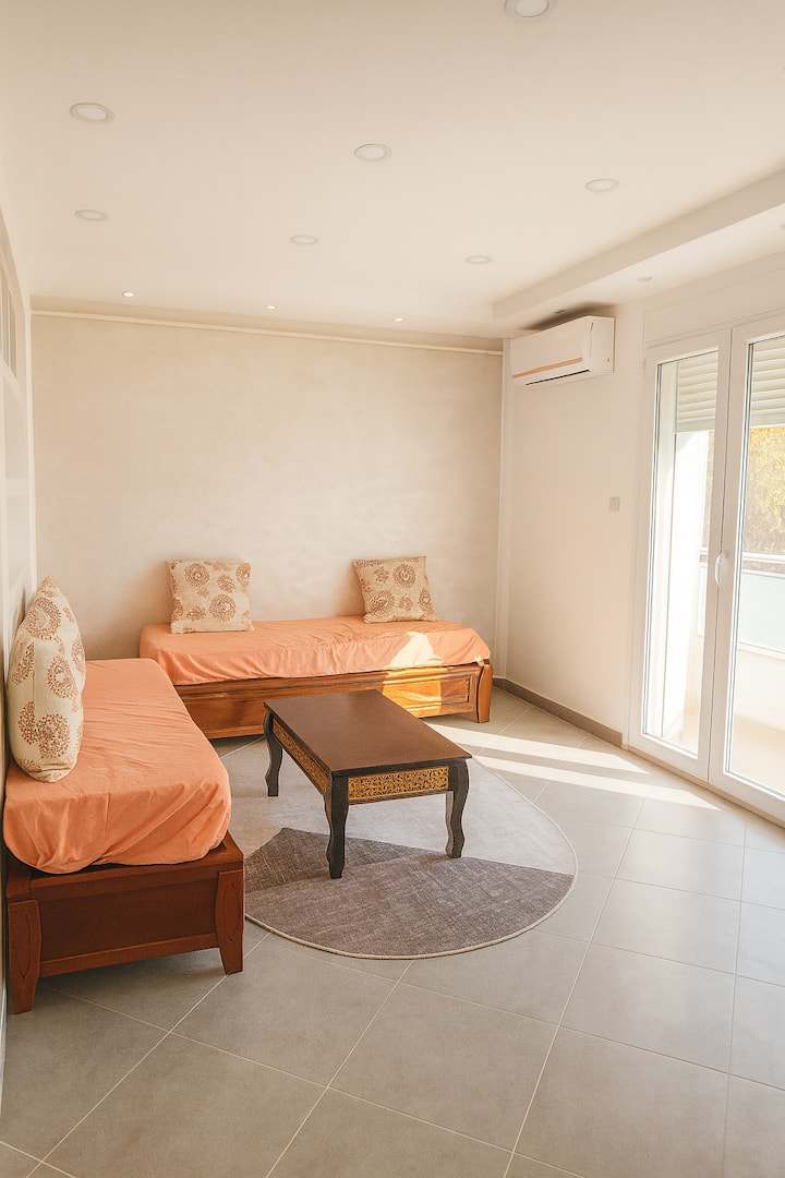 F2 Appartement Proche De Toute Commodités +Voiture - Algiers