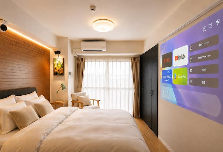 Entire Large Room | Elevator| 8 Min Nippombashi - Osaka