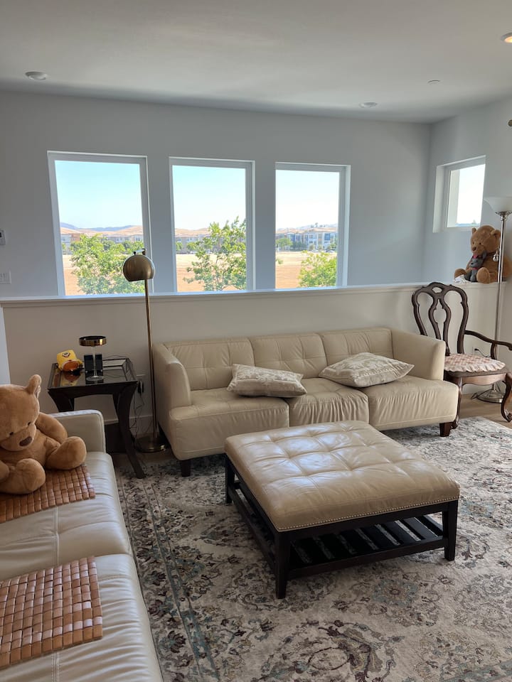 Fully Furnished 1 Bedroom In A New Community - San Ramon, CA