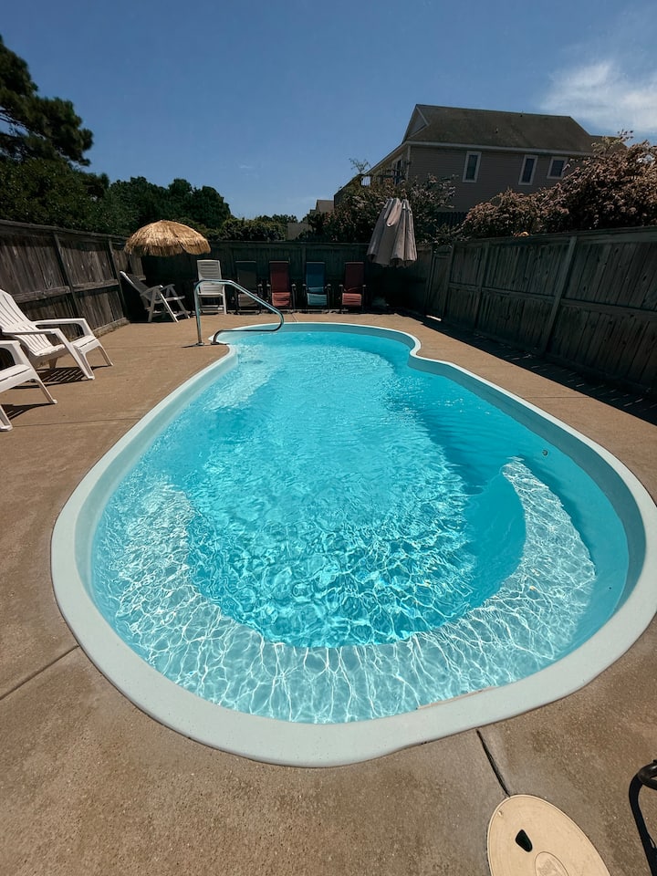 Blue Mouse Coastal Retreat* Private Pool *Hot Tub* - Kitty Hawk, NC